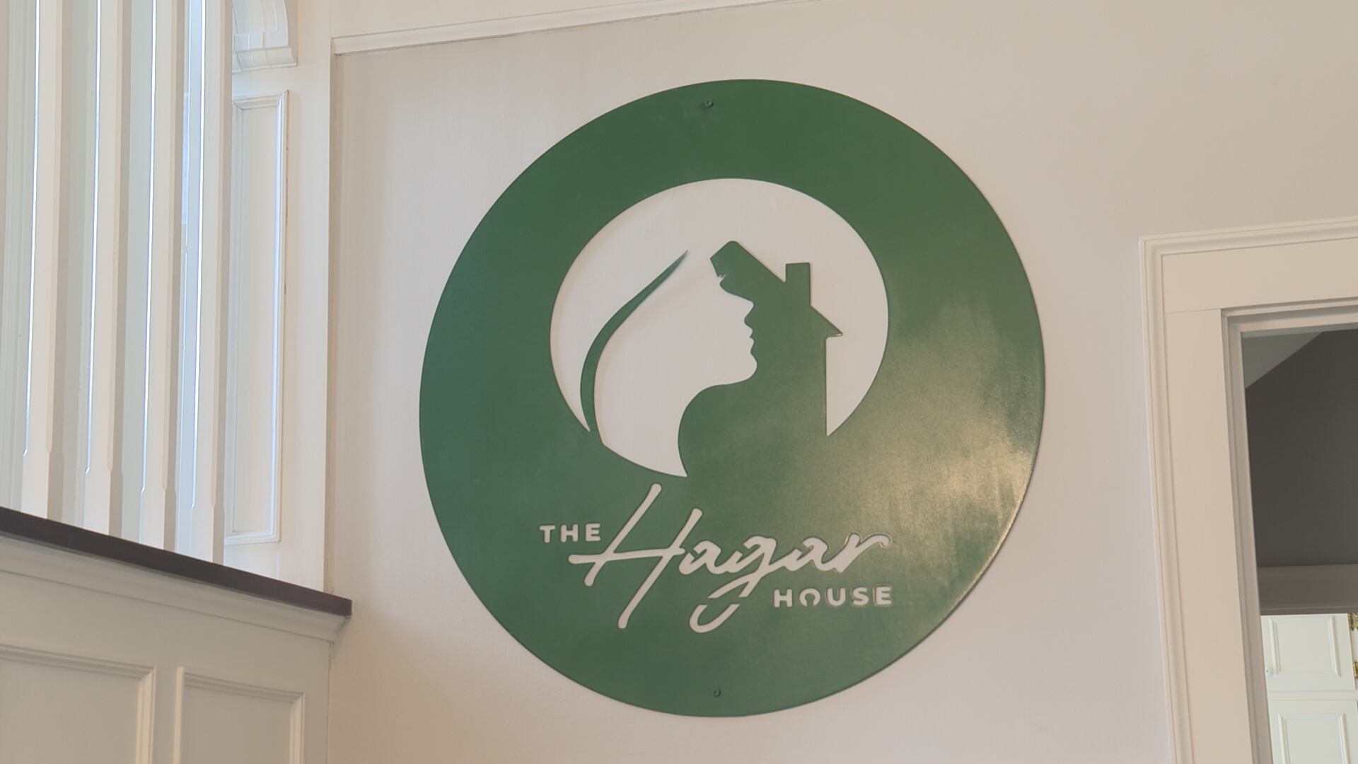 The Hagar House honors moms through new fundraiser