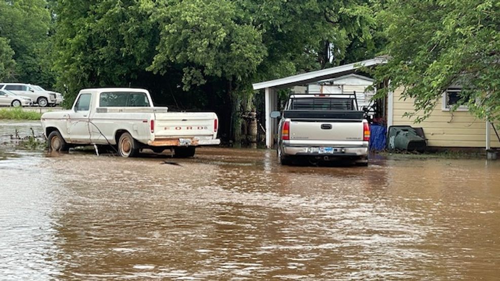 Severe flash flooding hits Abilene, prompts life-threatening warnings