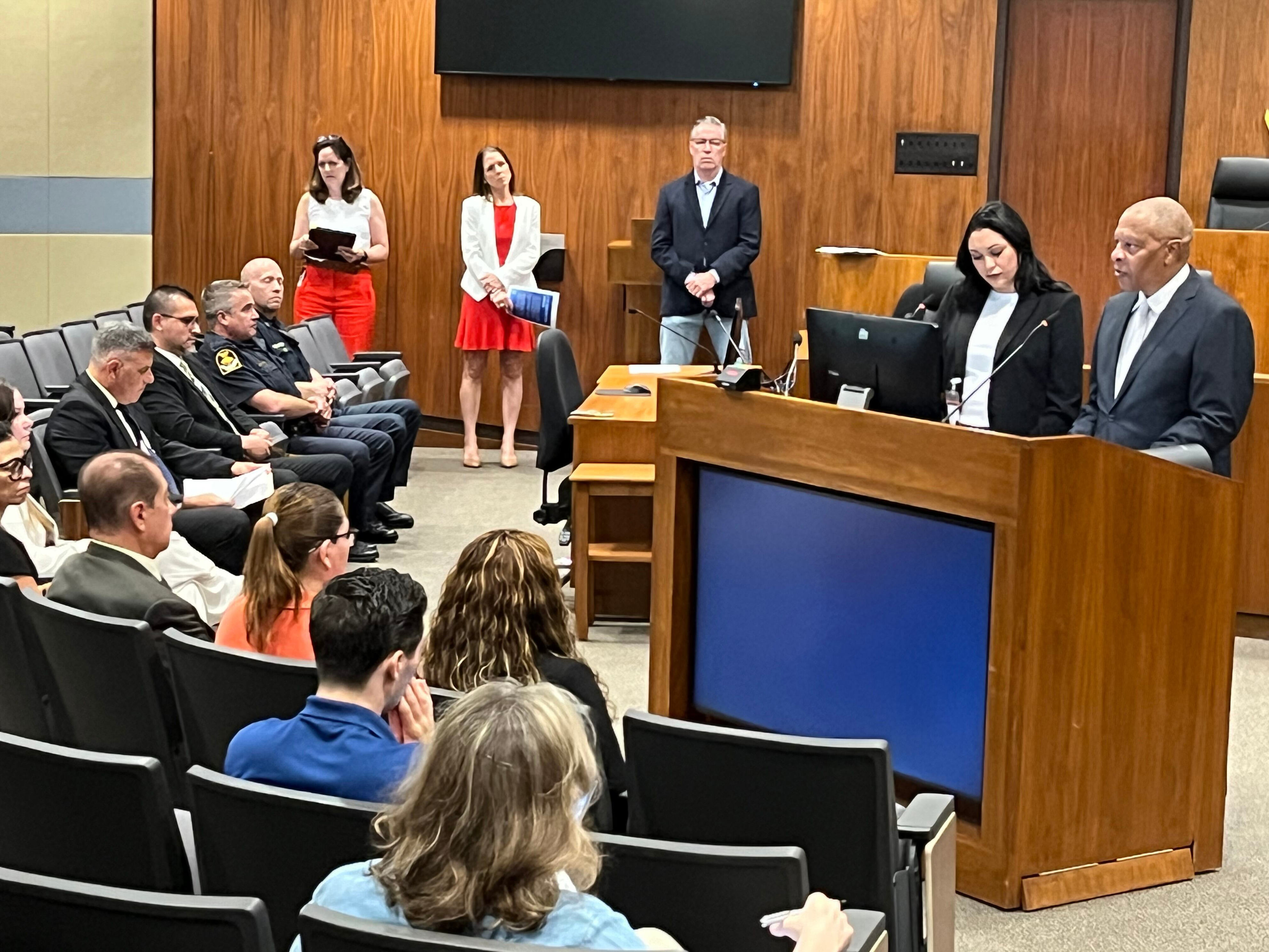 Mayor offers support to South Omaha in wake of ICE operations