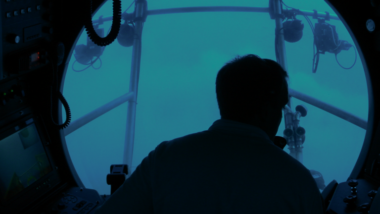 Netflix’s New ‘Titan’ Doc Reveals Chilling Findings About Doomed Sub ...