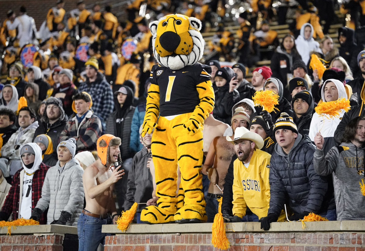 Mizzou Football Loses Another Promising Defensive Recruit to SEC Opponent