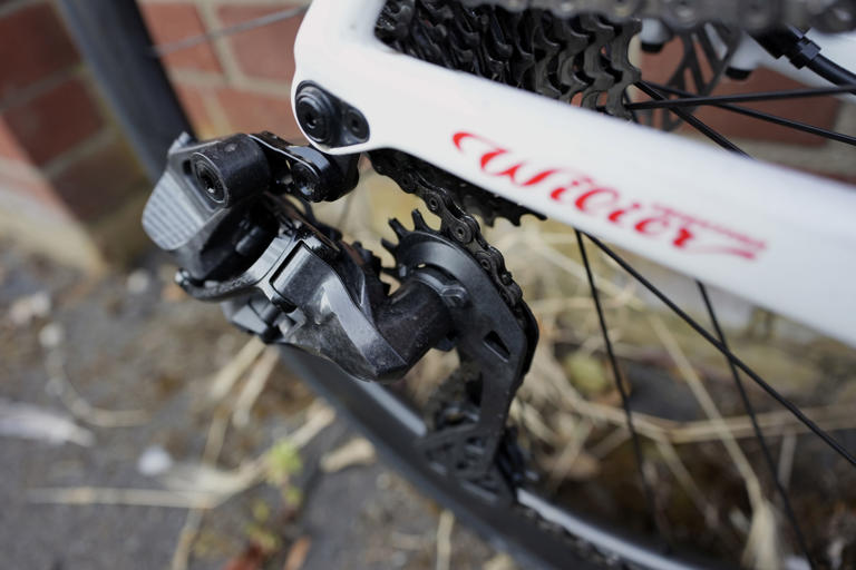 Don’t call it a come back, Campagnolo’s new 13-speed groupset is ...