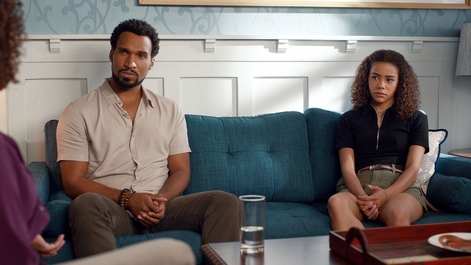 'Ginny & Georgia' Star Nathan Mitchell Unpacks Zion's Role as 'the ...