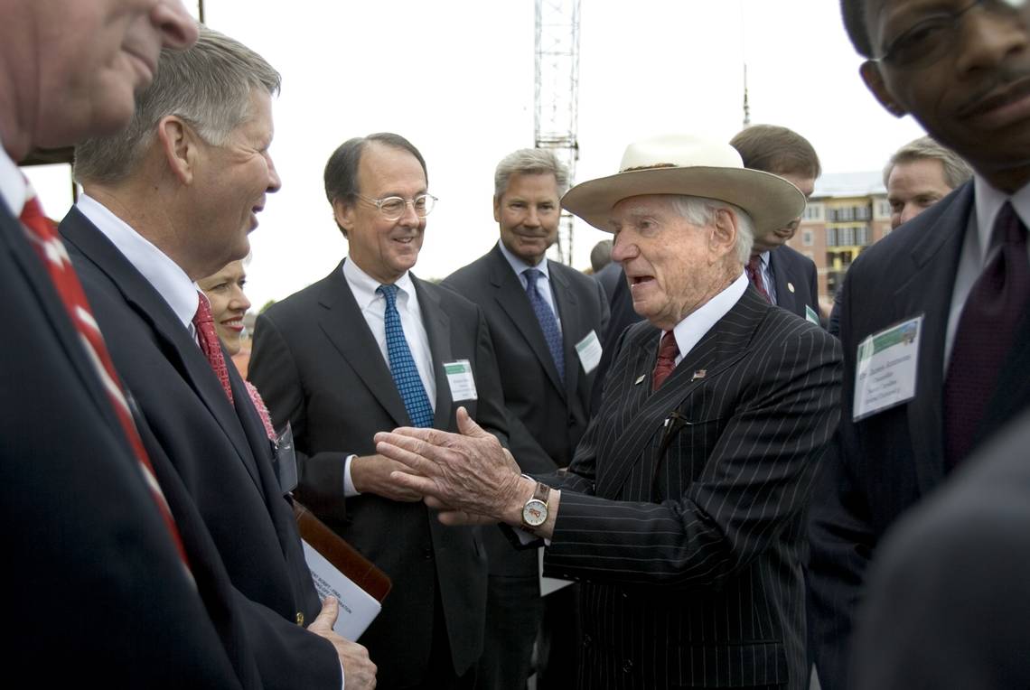 David Murdock, billionaire businessman who twice reshaped NC town, dies ...