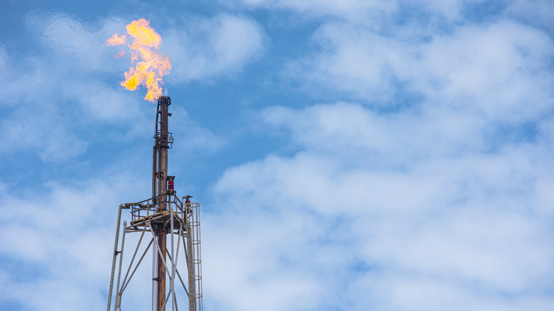 Why Do Oil Rigs Have A Burning Flame At The Top?