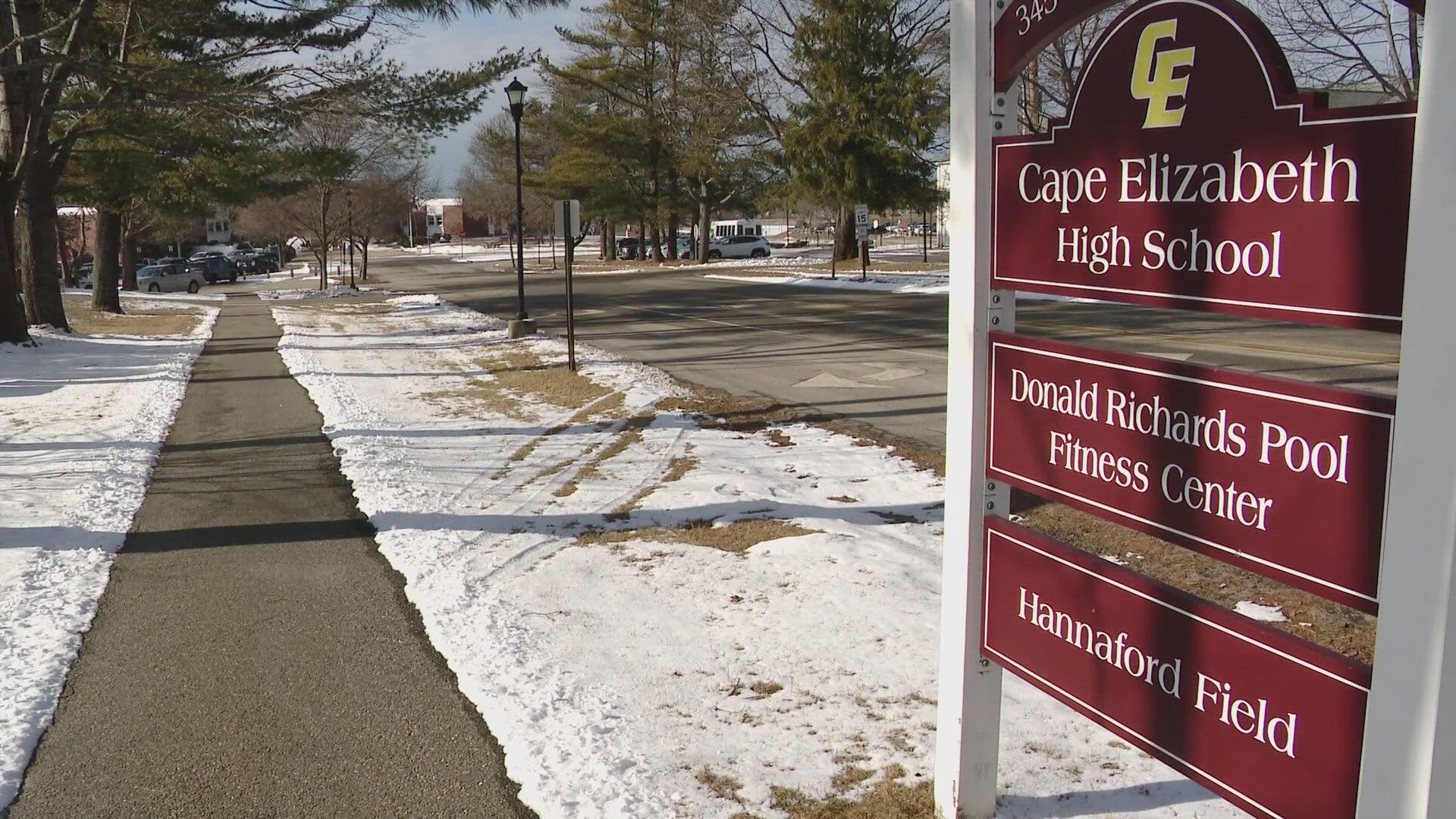 Cape Elizabeth voters OK major school building project and budget