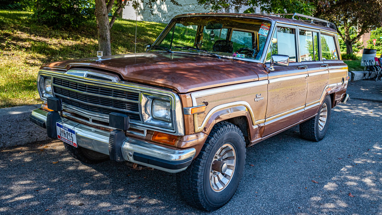 5 Classic Jeeps That Make Great Restoration Projects