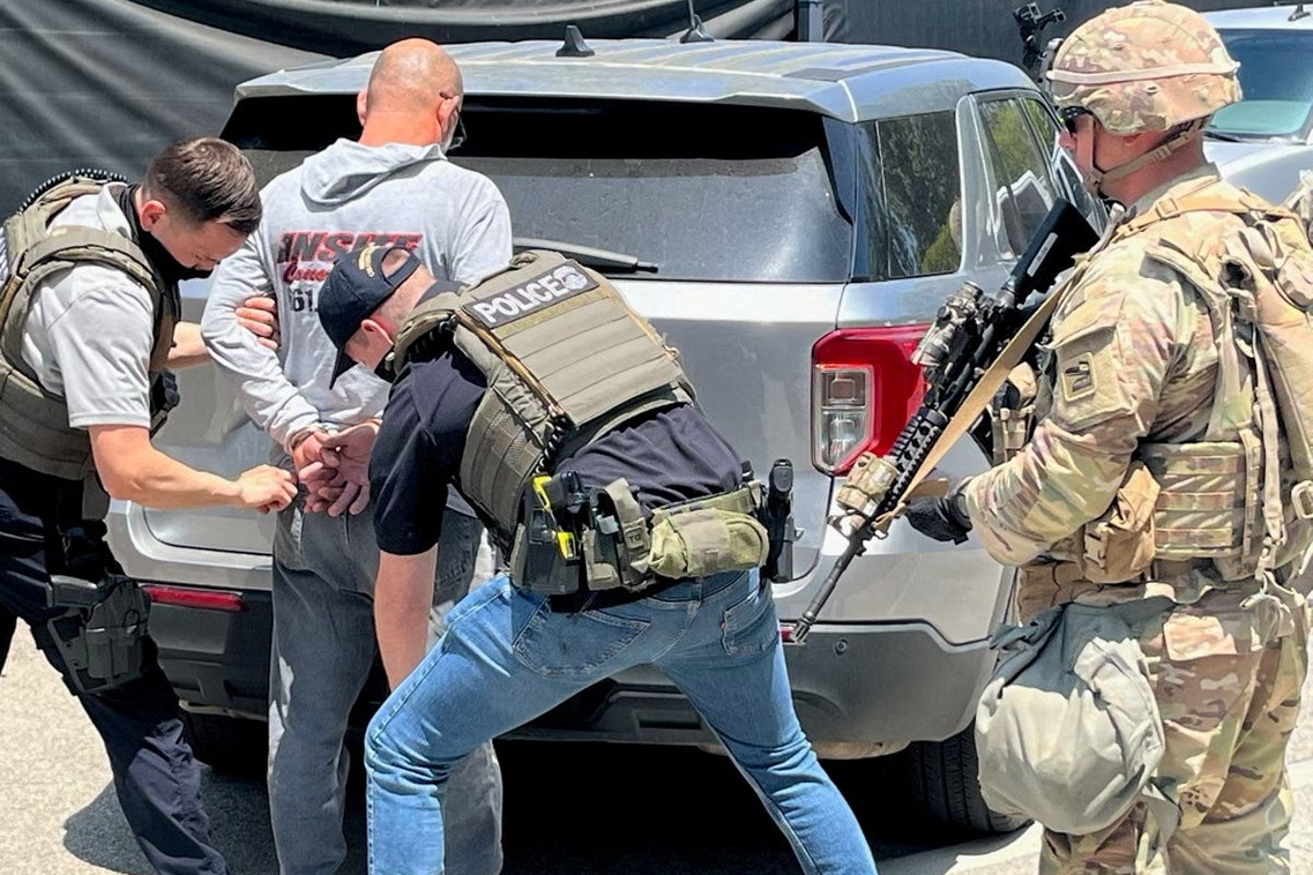 LA protests live: Curfew enforced for second night as more than 400 ...