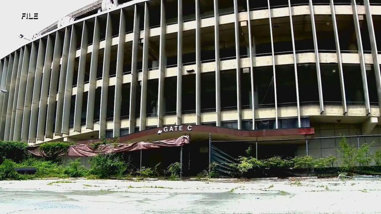 DC Council chairman plans standalone development bill for Commanders ...