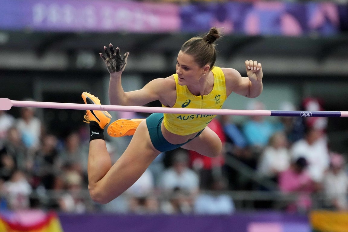 Stunning photos of Australian pole vaulter Nina Kennedy