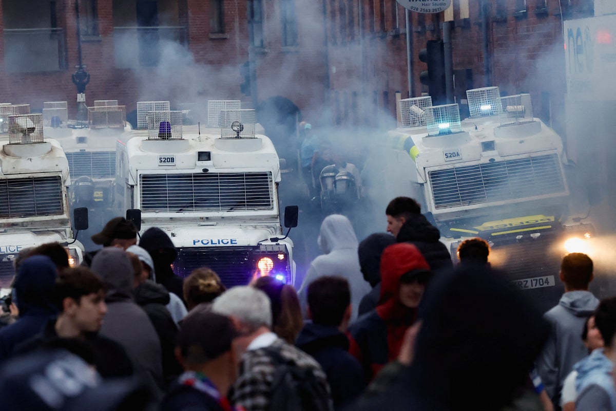 Northern Ireland riots latest: Violence is ‘only a petrol bomb away ...