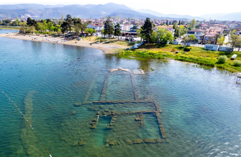 Archaeologists in Turkey claim Church of the Holy Fathers found under lake