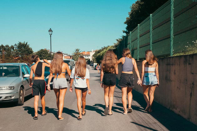 What Does 'Huzz' Mean? Gen Z And Alpha Slang Explained