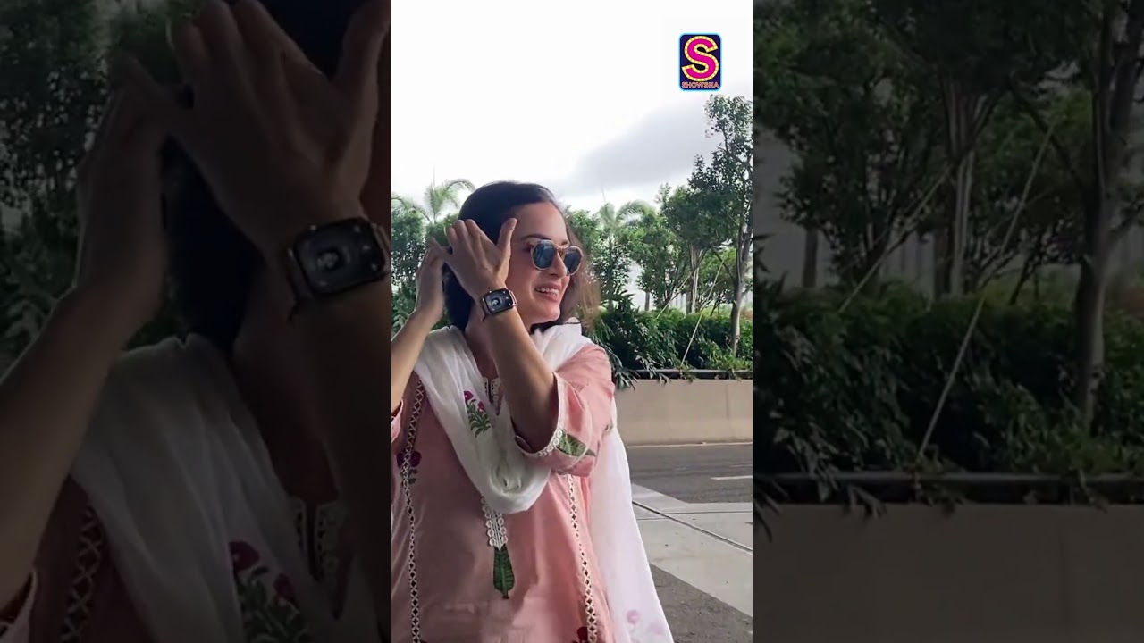 Who needs boarding passes when you’re clearly flying high? Dia at the ...