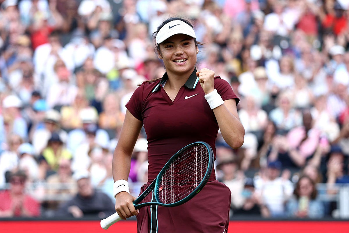Emma Raducanu vs Rebecca Sramkova live: Queen’s Club tennis scores ...