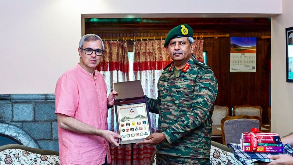 Omar Abdullah's witty answer to Kapil Sibal on Donald Trump's mediation ...
