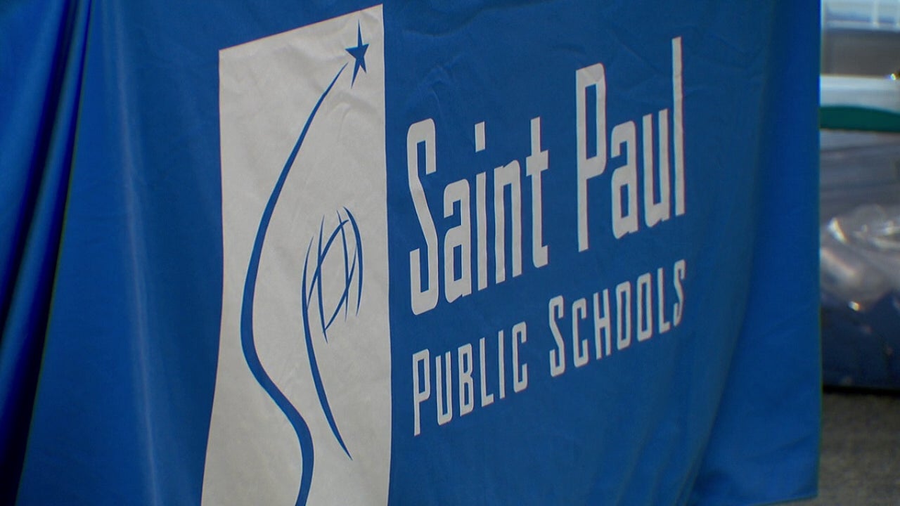 St. Paul schools van full of teachers, students pulled over by ICE agents