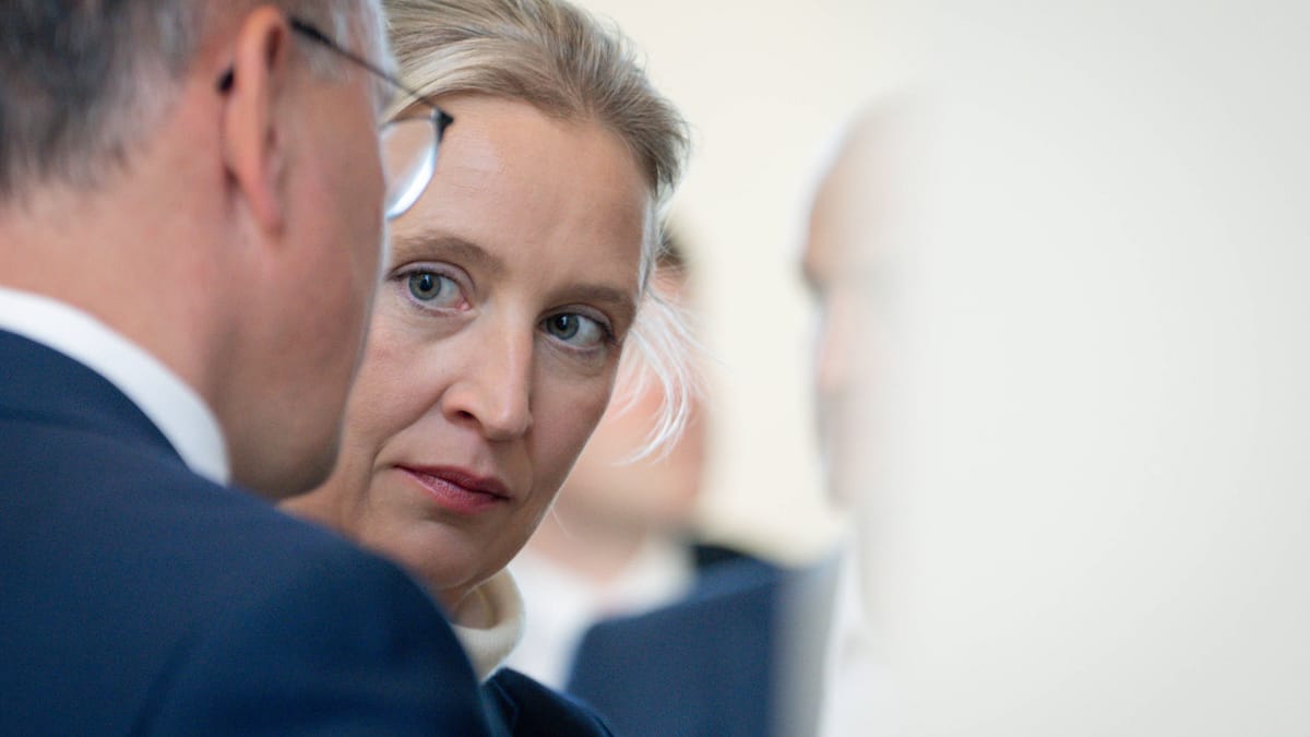 Ihre größte Lüge implodiert