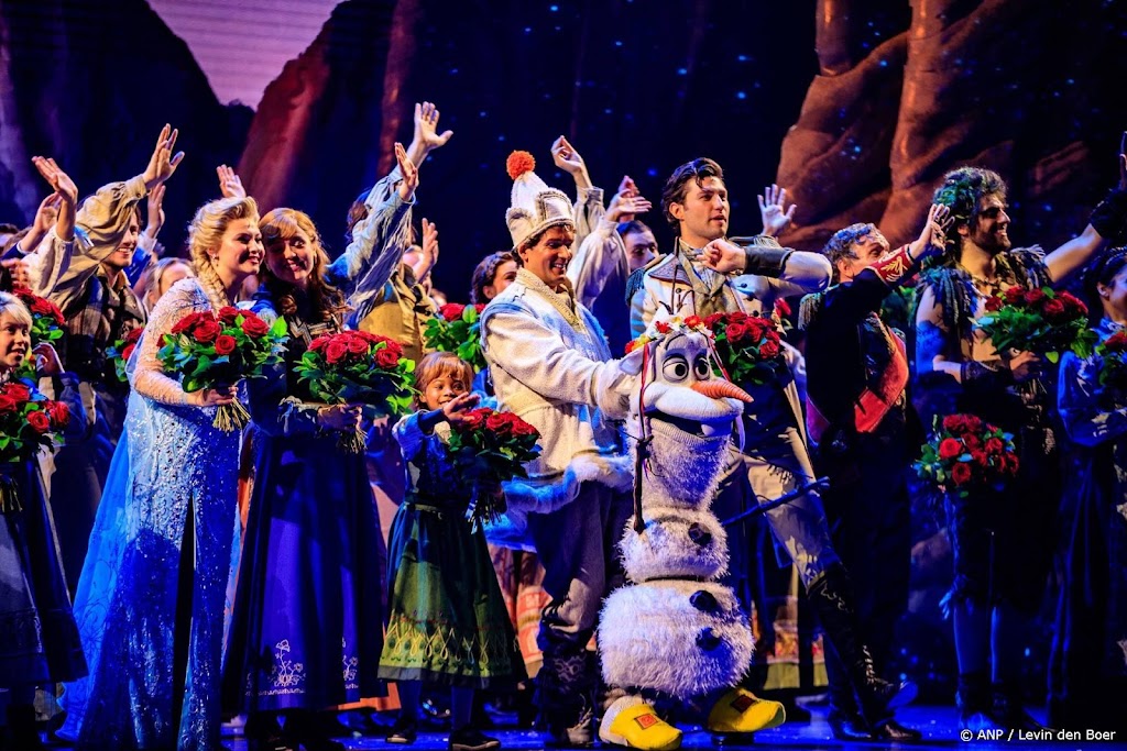 Sanne den Besten neemt rol Anna over in Frozen-musical
