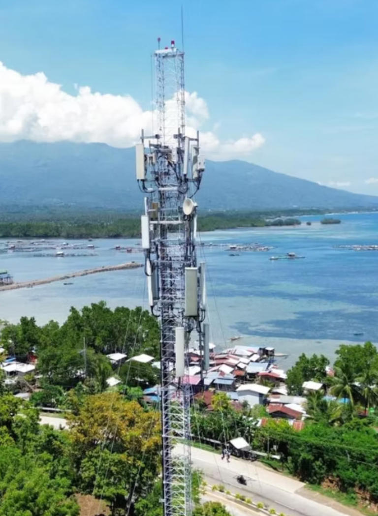 Canadian firm invests in KKR-backed Philippine telco tower operator