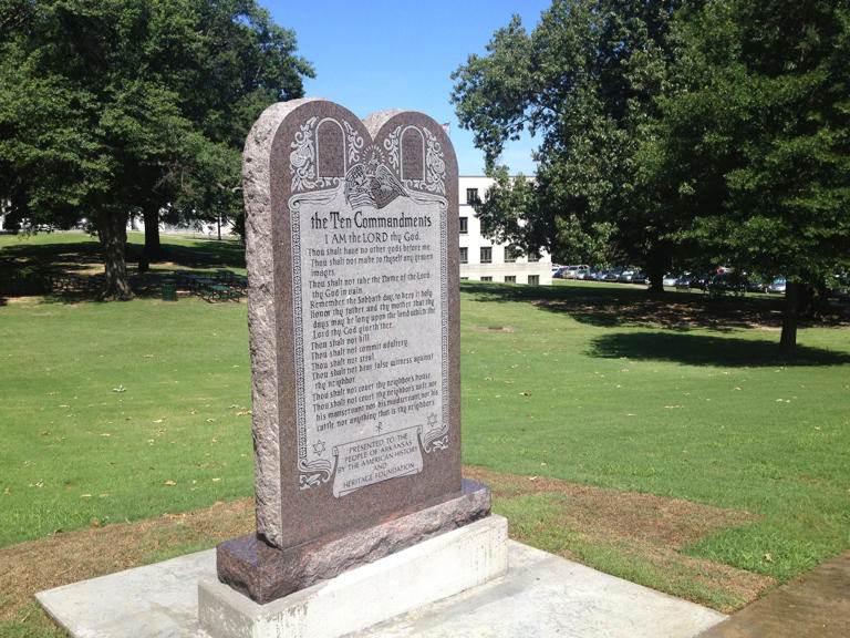 Arkansas families suing to block Ten Commandments in public classrooms ...