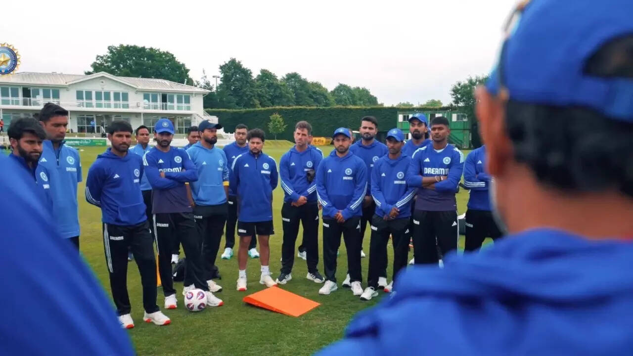 IND vs ENG: Gautam Gambhir lauds Karun Nair's 'never give up attitude ...