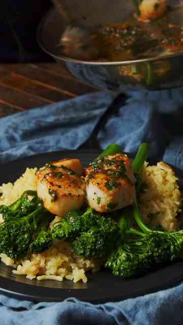 These seared scallops take less time to cook than they do to defrost ...