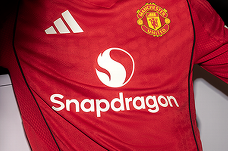 Manchester United new home kit for 2025/2026 season revealed