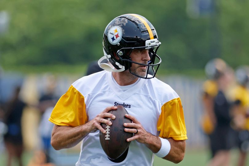 Aaron Rodgers 'angry' estranged brother got revenge with wedding act