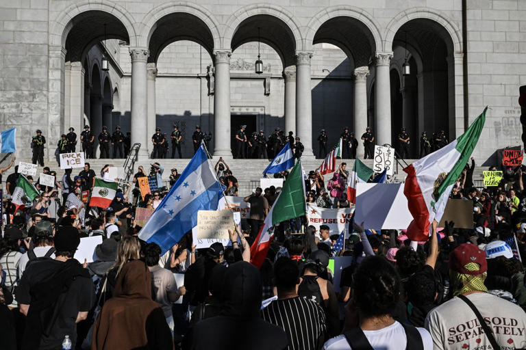 LA protests in pictures: Sixth day of action against Trump's ...