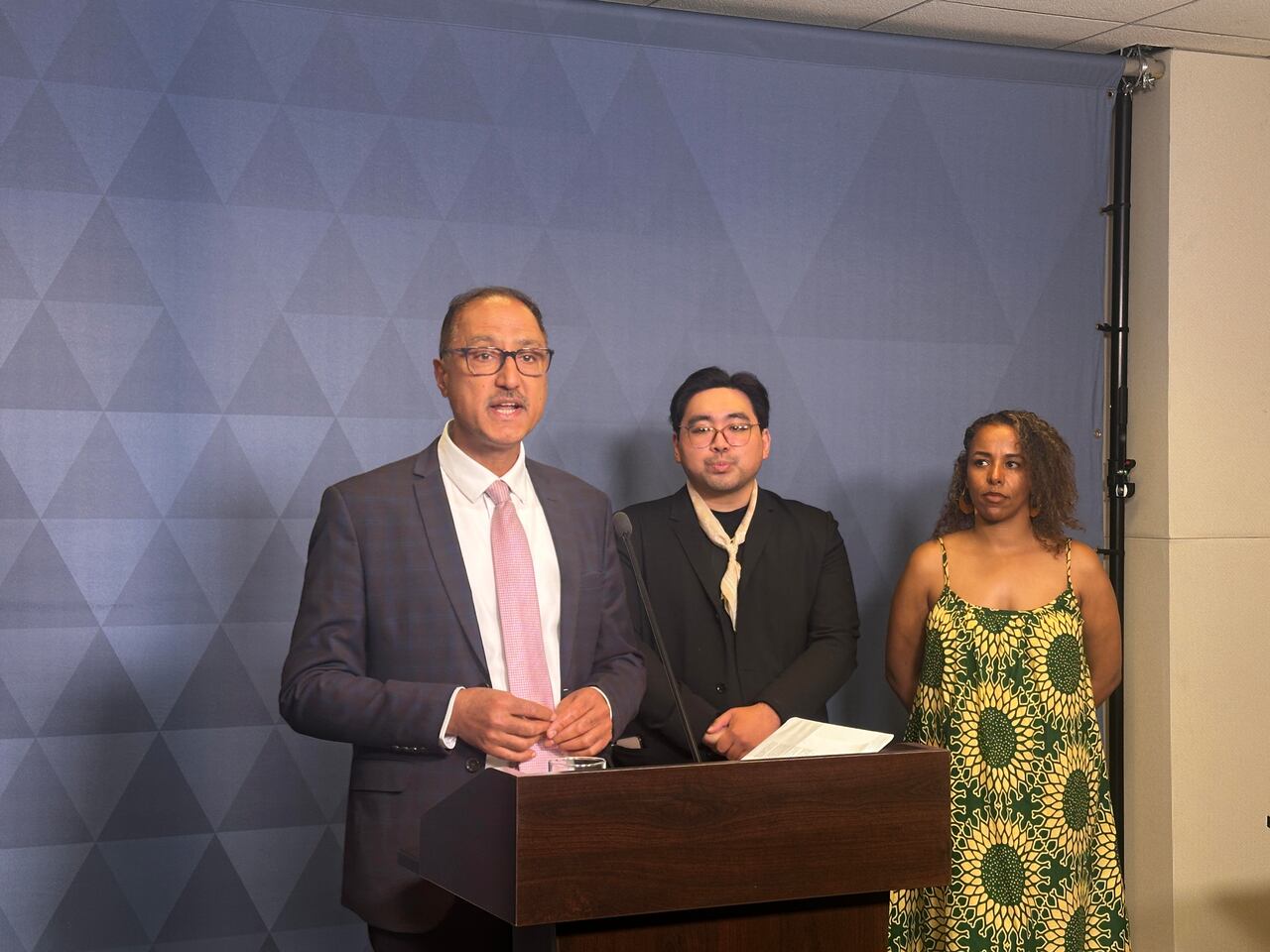 Edmonton to establish new independent body under anti-racism strategy