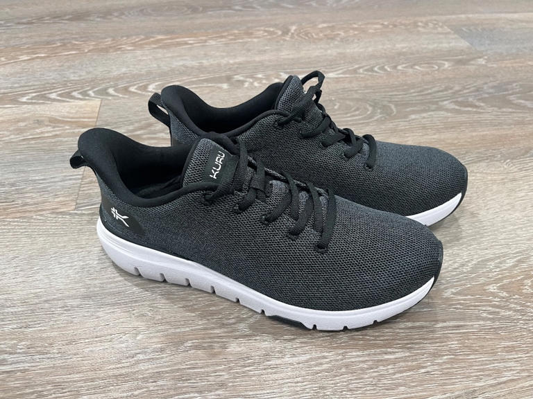 6 Best Weight Lifting Shoes (And Why Running Shoes Don’t Work)