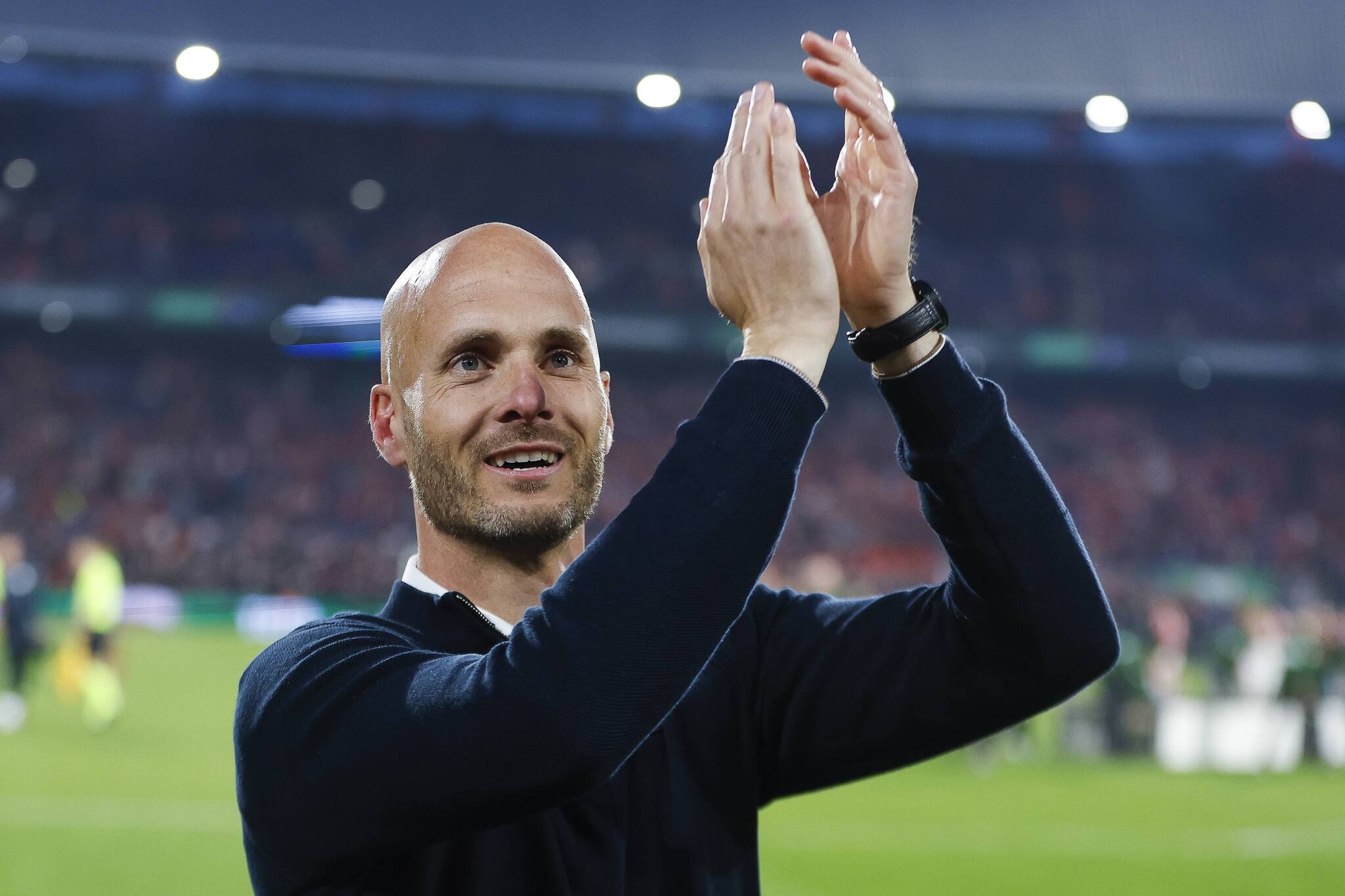 Paul Simonis wird neuer Trainer des VfL Wolfsburg – Vertrag bis 2027