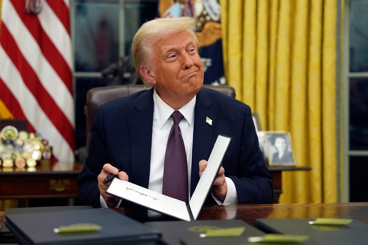 Mass resignations at prestigious scholarship board over Trump admin ...