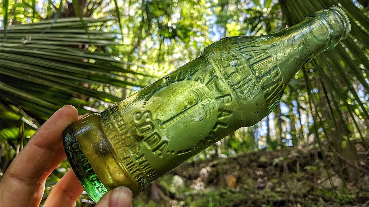 Antique Bottle Hunting in an Old Creek Dump ¦ Royal Palm Soda & Late ...
