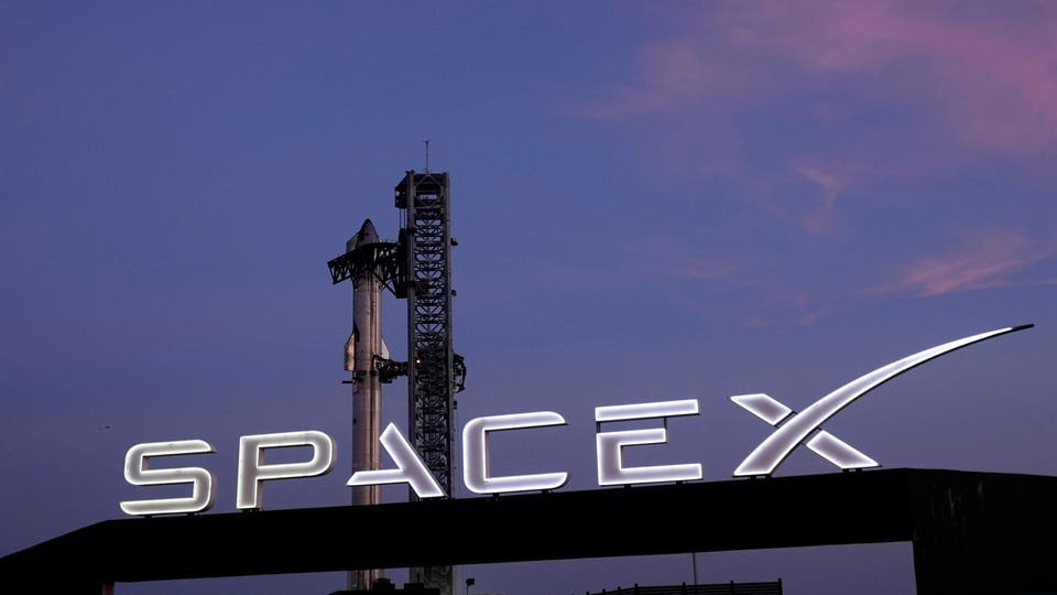 SpaceX Rocket Explodes Into Giant Fireball During Test At Texas ...