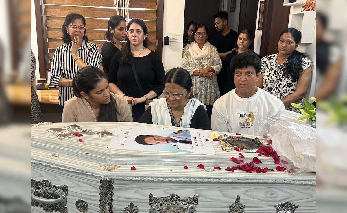 In Pics: Air India Co-Pilot's Last Rites, Family Bids Final Goodbye