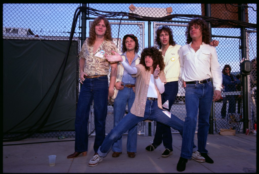REO Speedwagon singer Terry Luttrell injured in car crash after falling ...
