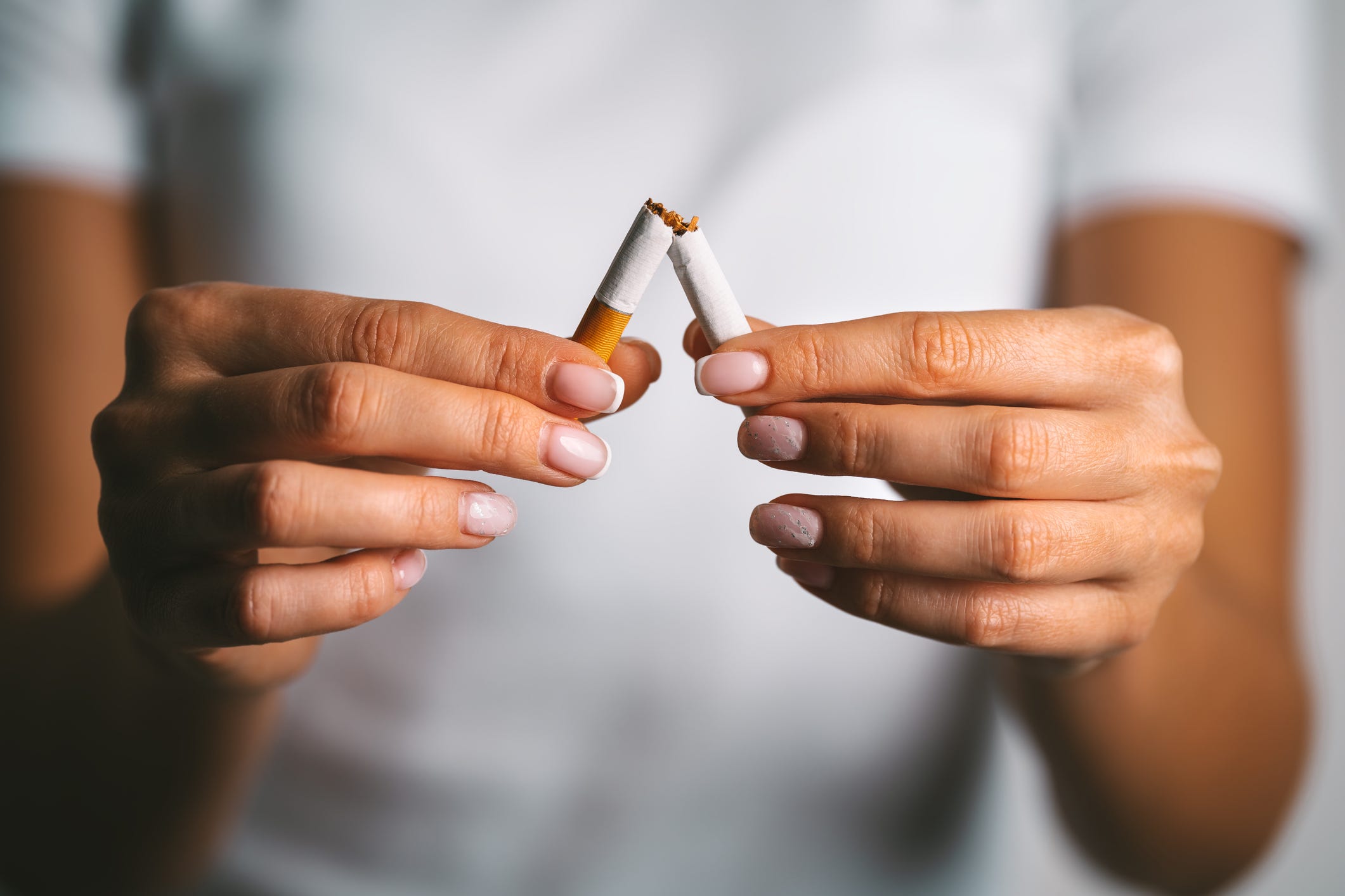 How to prevent weight gain after you quit smoking: Here are 3 things to ...