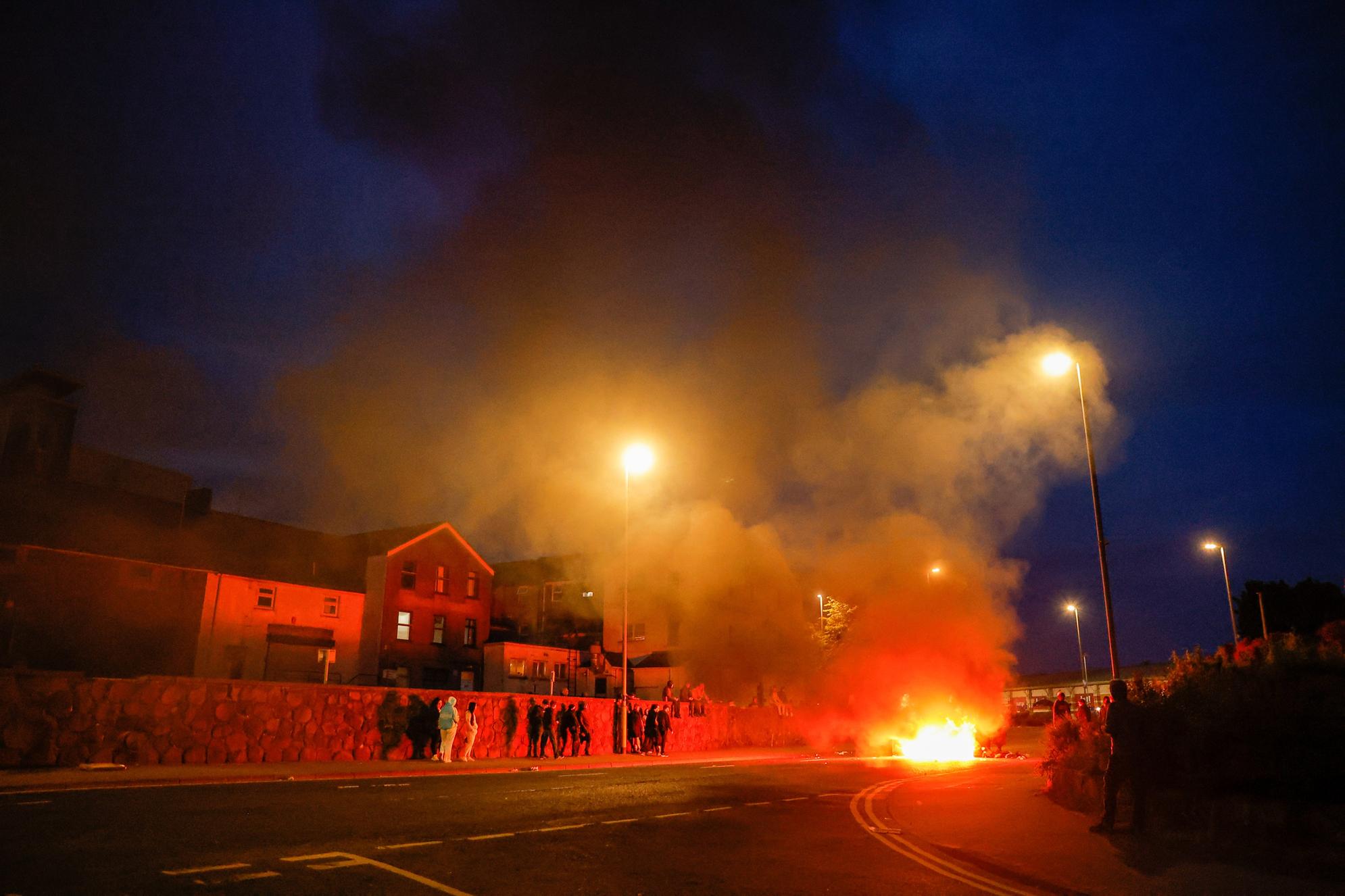 Third night of riots broke out in the Galliagh area of Londonderry last ...