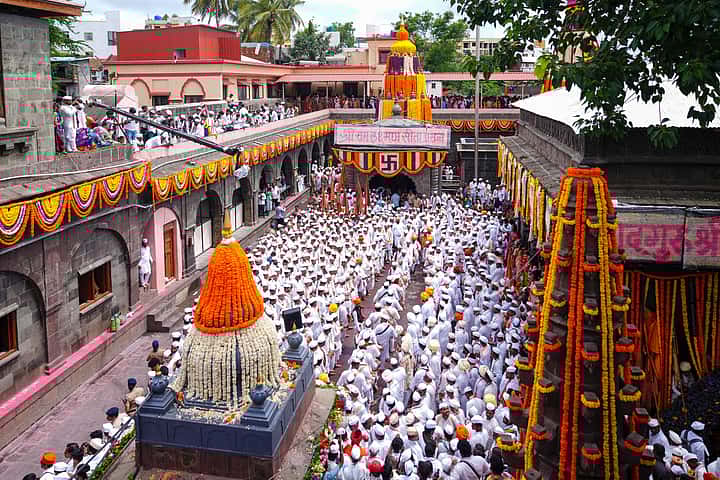 Pandharpur Wari Palki Yatra 2025: Check Schedule, Route, Traffic ...