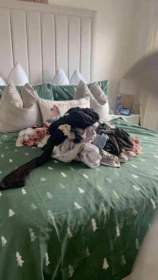 Folding Laundry Has to Be the Worst Chore Ever – Anyone Else Agree?