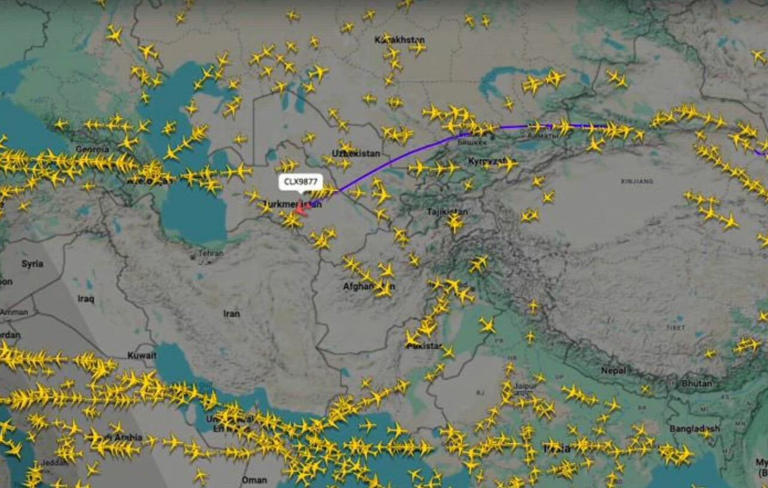 Guerra, la Cina invia armi l'Iran? Aerei da trasporto "misteriosi ...