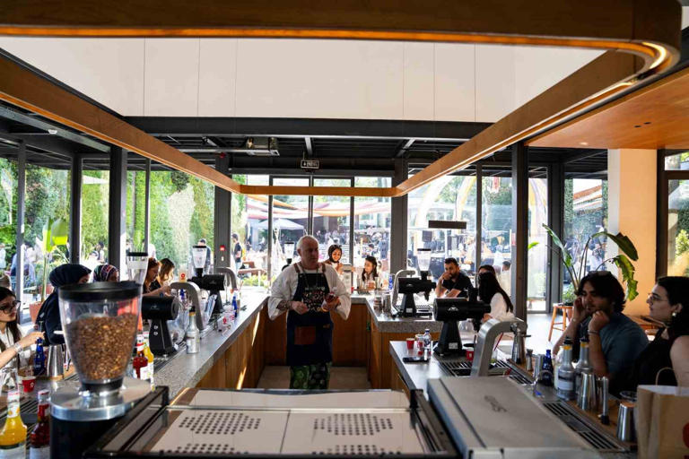 Glass Beams Espressolab Roastery’de sahne aldı