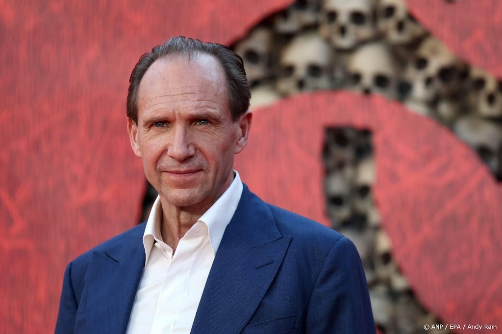 Ralph Fiennes geeft tips aan volgende Voldemort