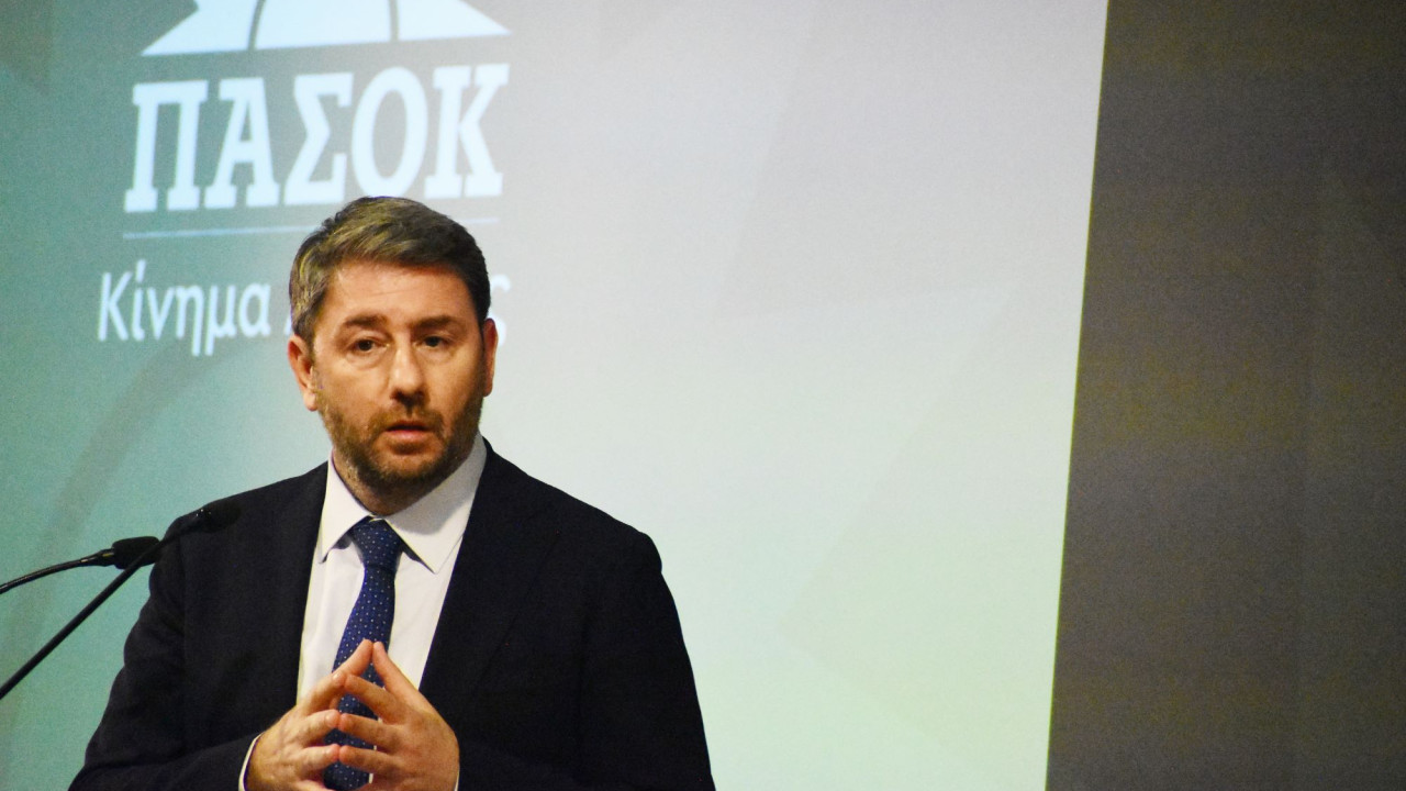 Ανδρουλάκης στον ΣΚΑΪ: Με σφραγίδα Μητσοτάκη η Βουλή έγινε πλυντήριο ...