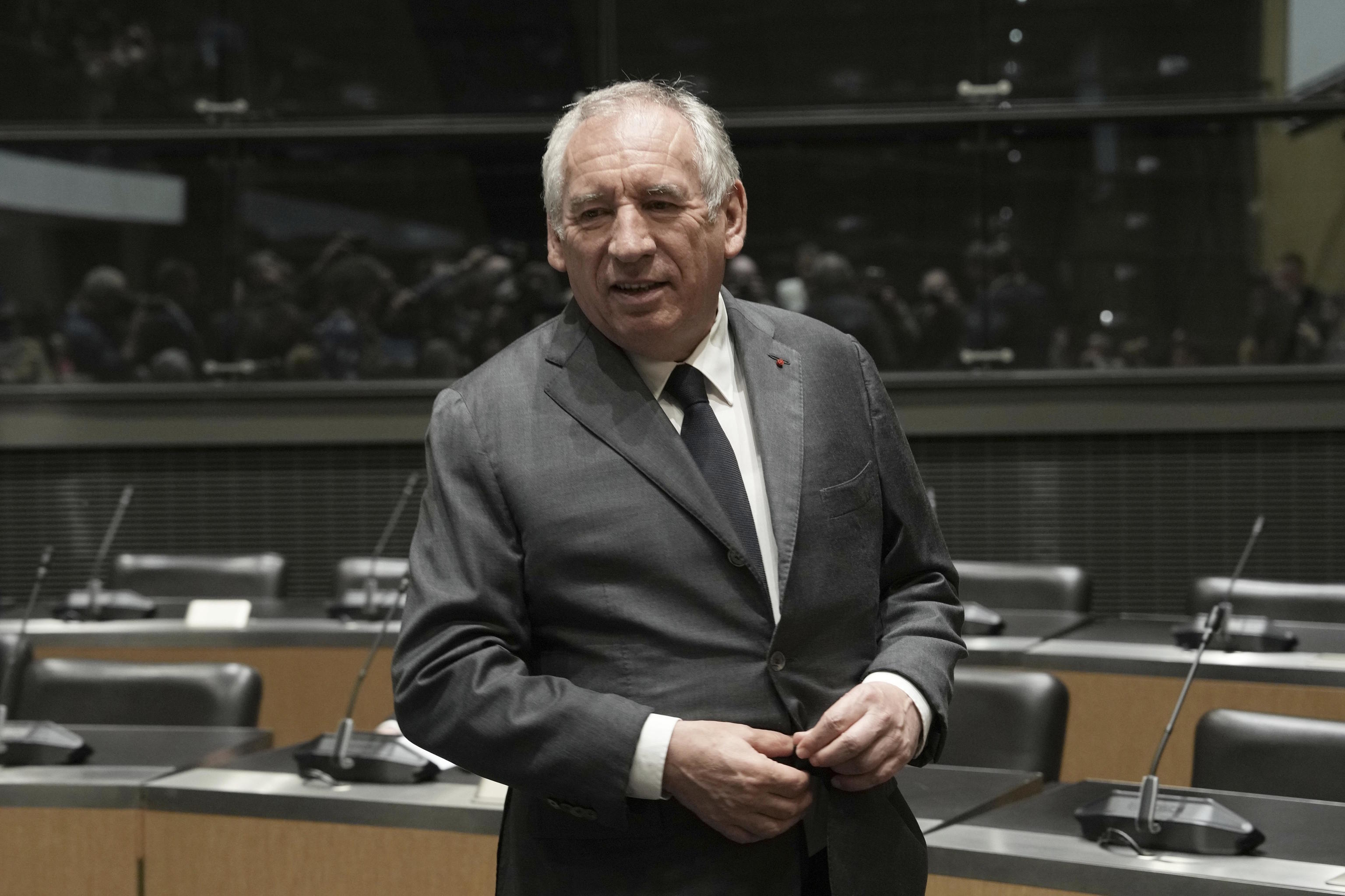 France deploys 4,000 police officers at train and bus stations in an ...