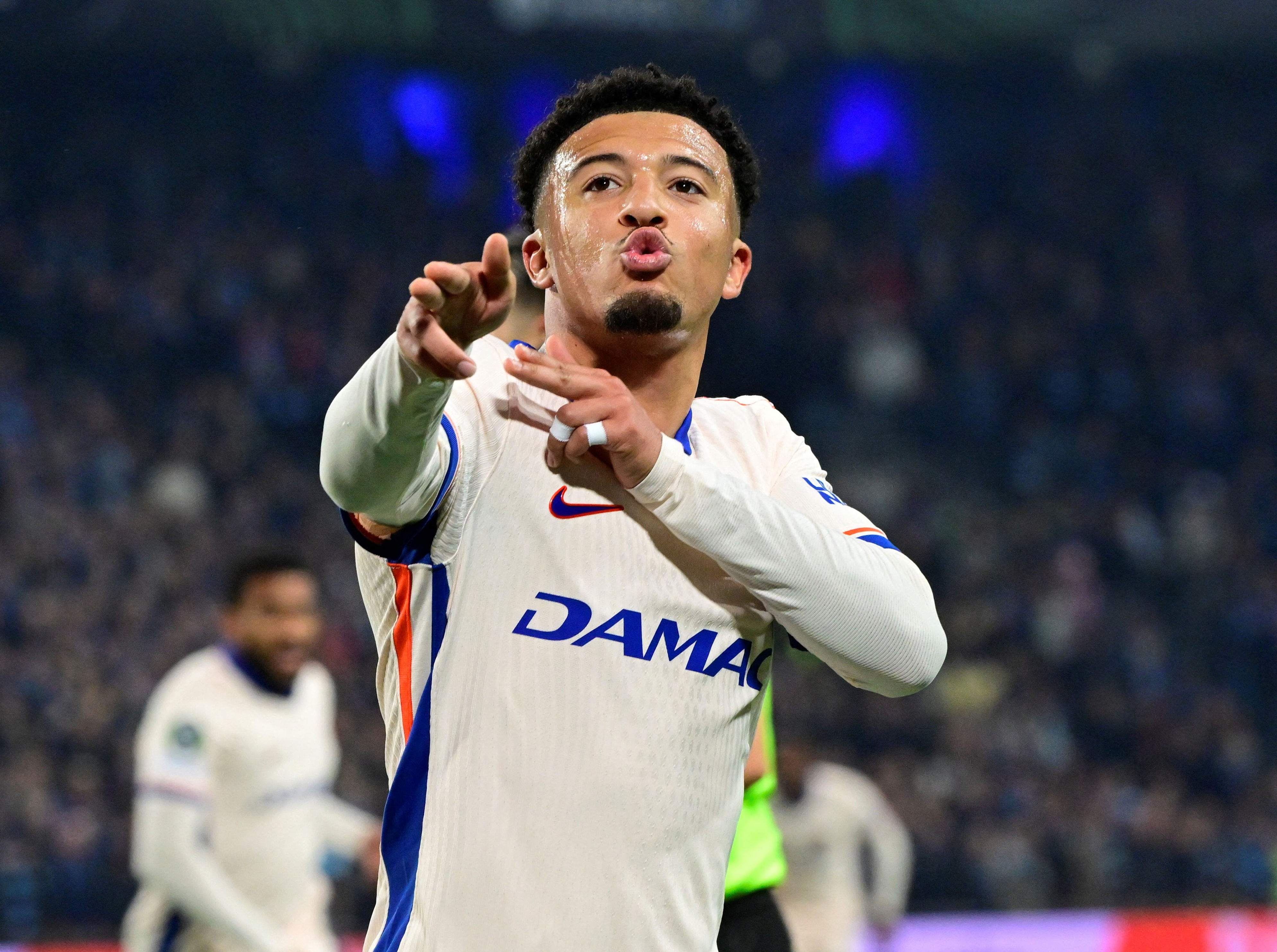 Transfer news live: Arsenal open talks with Eze, Man Utd pursue Mbeumo ...