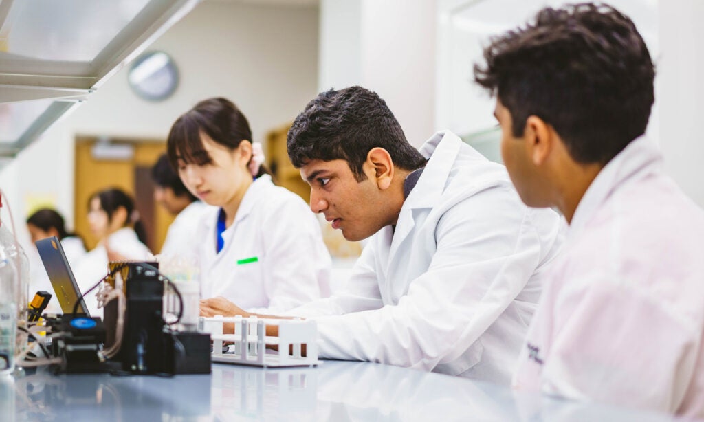 Summer Science Program offers high school students real-world ...