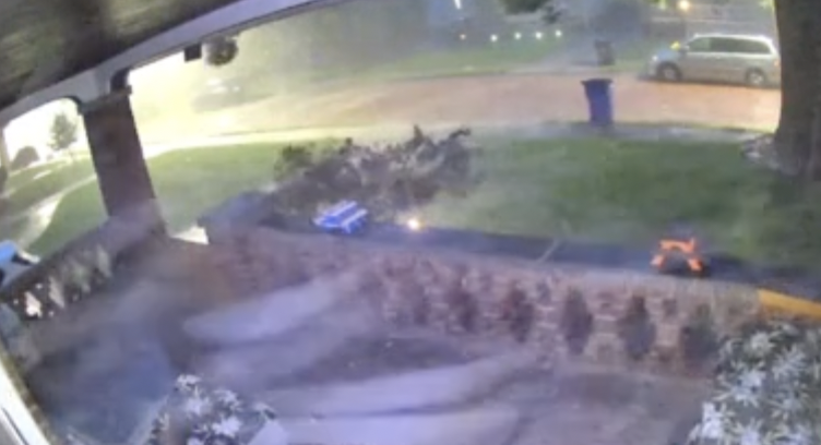 70-mph Winds Tear Through Ohio